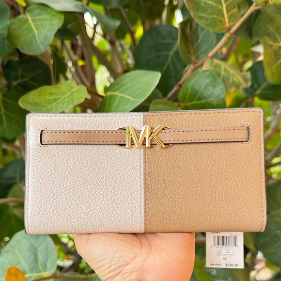 Michael Kors | Bags | Michael Kors Reed Large Flap Bifold Snap Wallet ...